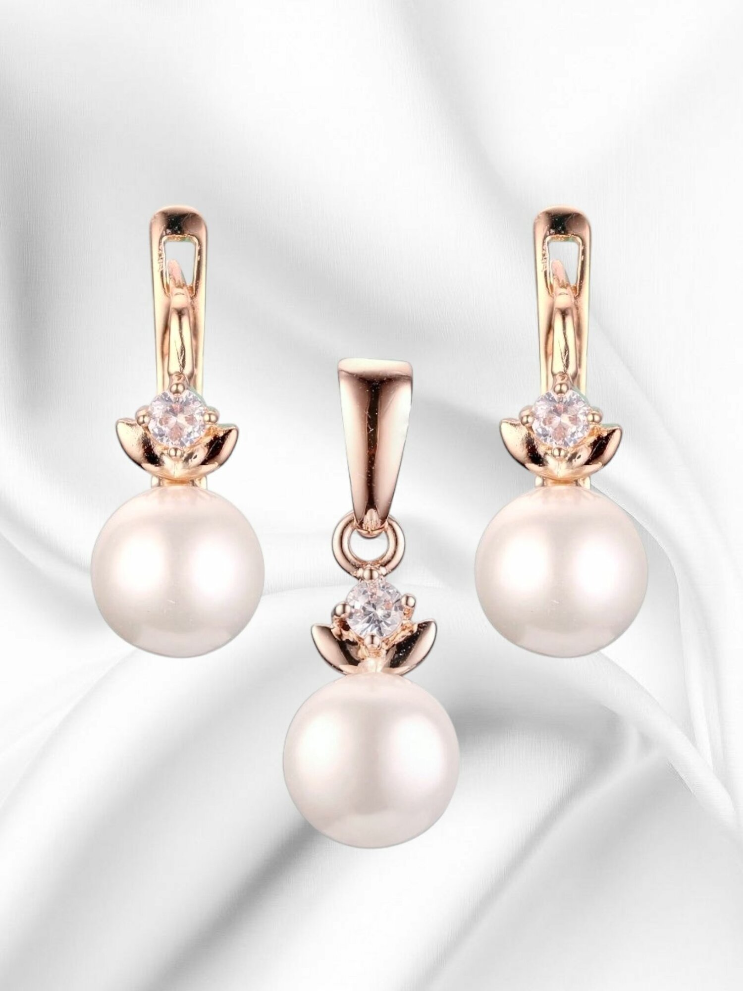 Комплект бижутерии