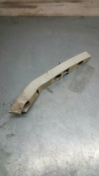 Кронштейн (крепление) бампера Ford Focus CB4 A0DA 2004 перед. прав. (б/у)