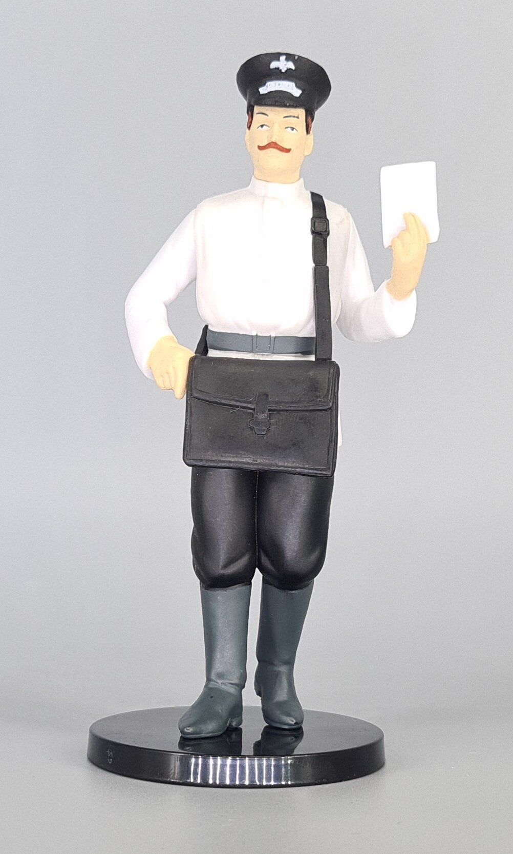 Фигурка "Письмоносец начала XX века" из коллекционной серии "Почтальоны россии с XV века до наших дней."