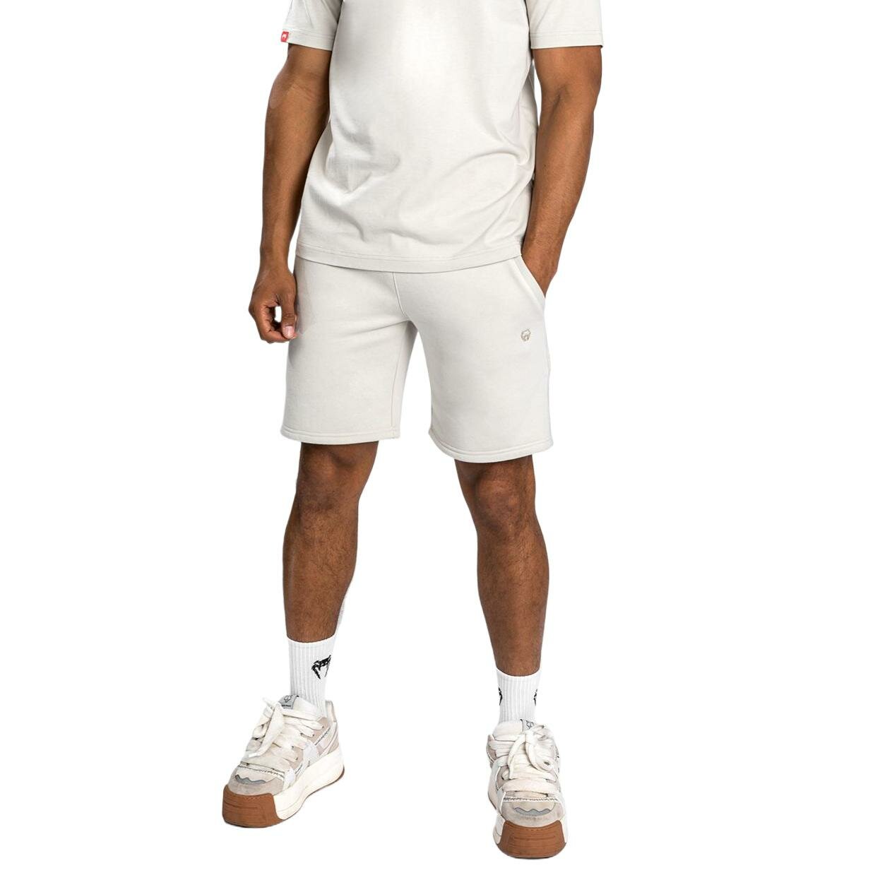 Шорты спортивные