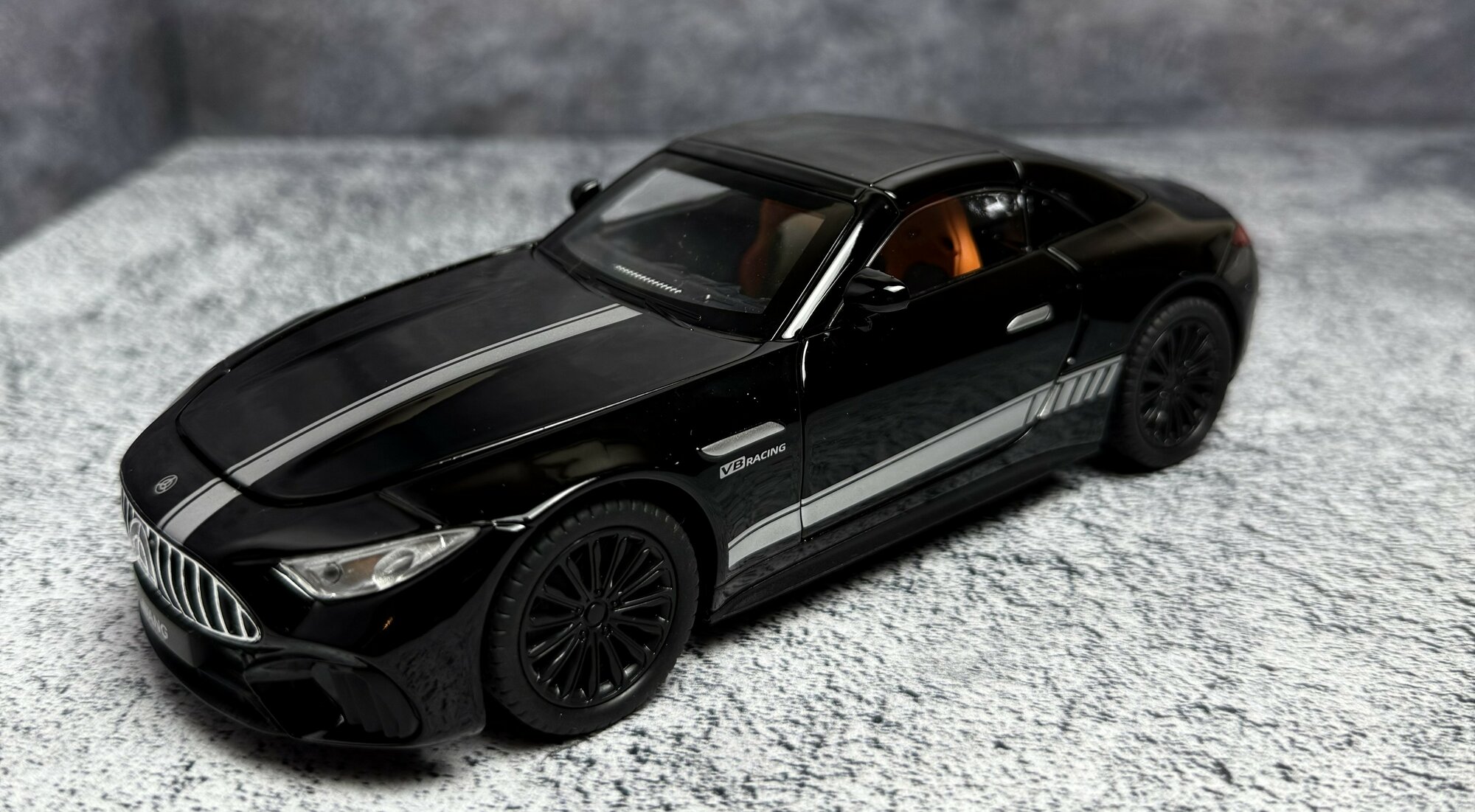 Машинка SL 63 AMG "Mercedes-Benz", металлическая, масштаб 1:24, гоночная, световые эффекты