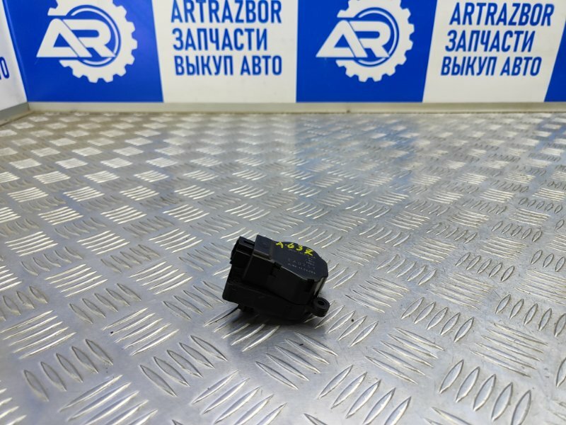 Б/У Моторчик заслонки печки Ford Focus 2 / Форд Фокус 2 1.8 QQDB 125 Л.С. хэтчбек 2008