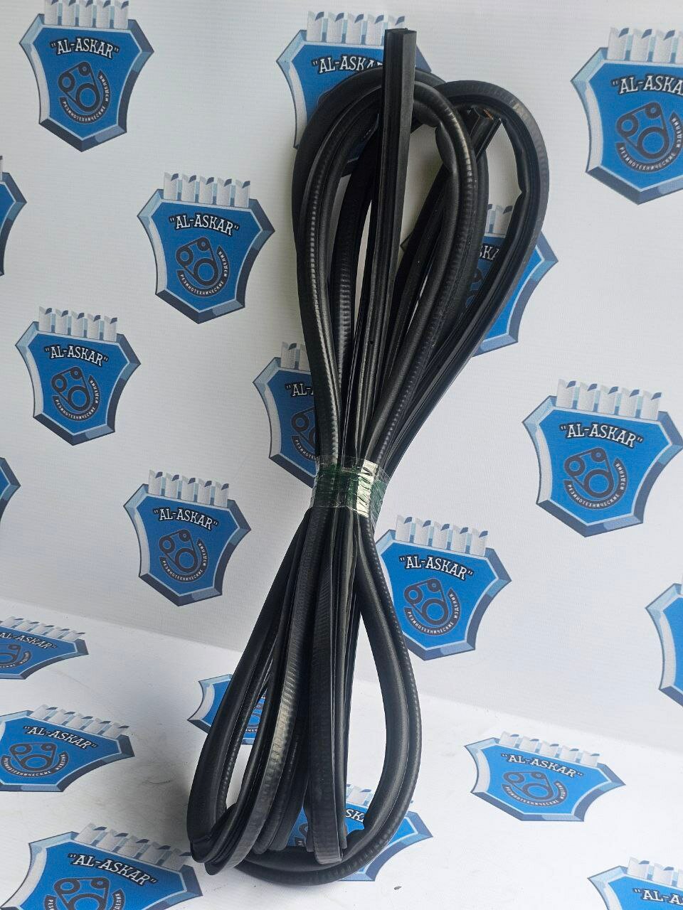 Уплотнитель проема дверей (кабины) ГАЗель 3302 Урал завод 2 шт.