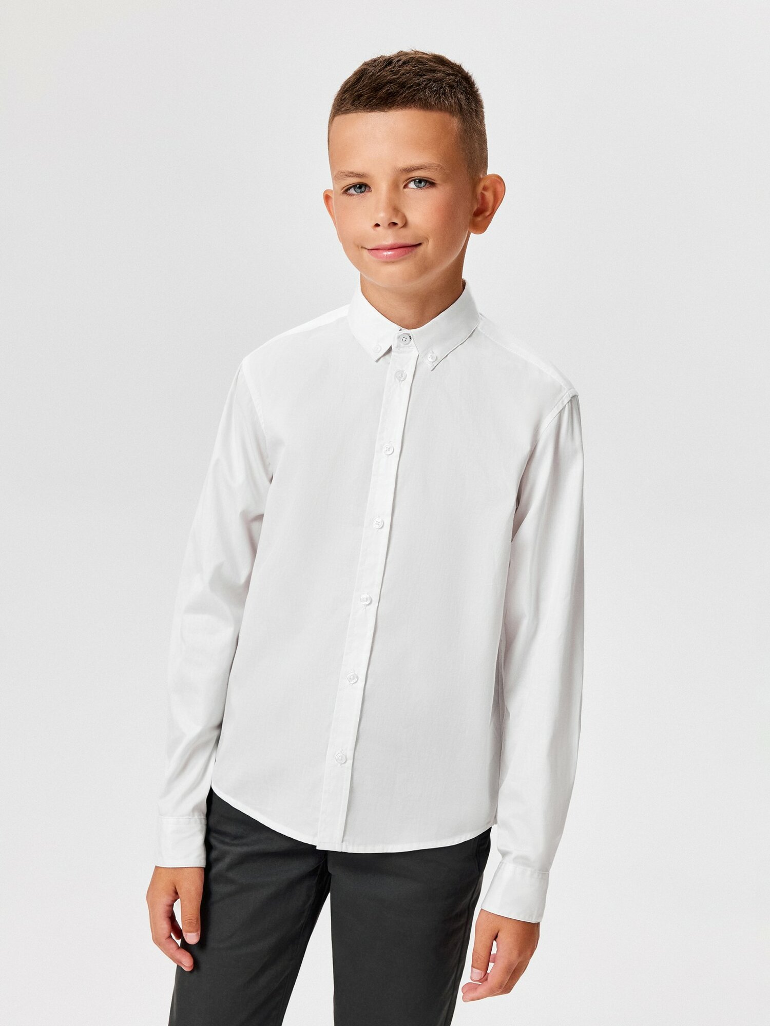 Школьная рубашка