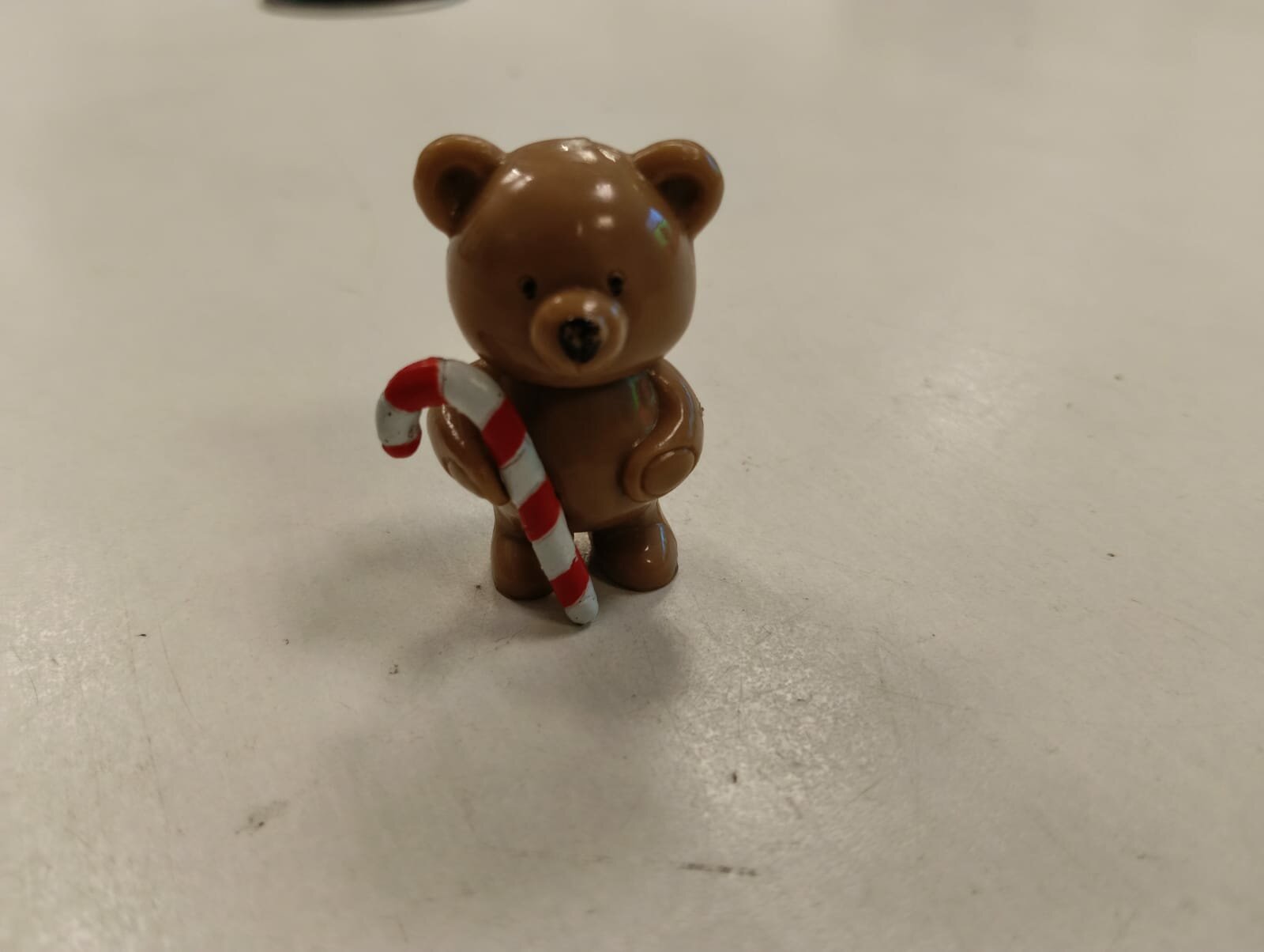 Мишка с конфетой 4 см