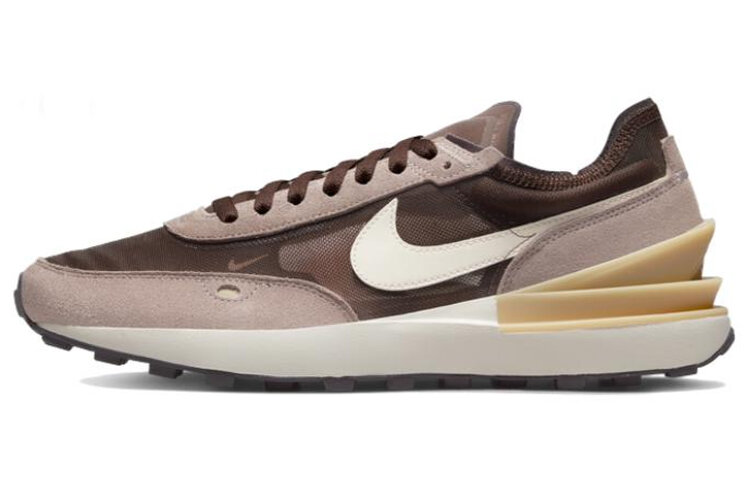 Кроссовки NIKE Waffle One, размер EU 41 стопа (26CM), коричневый