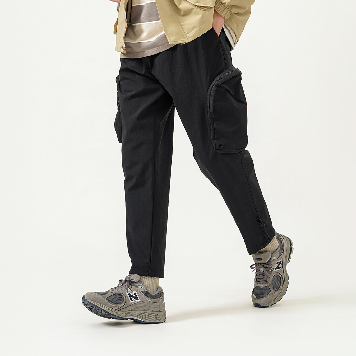 Брюки спортивные