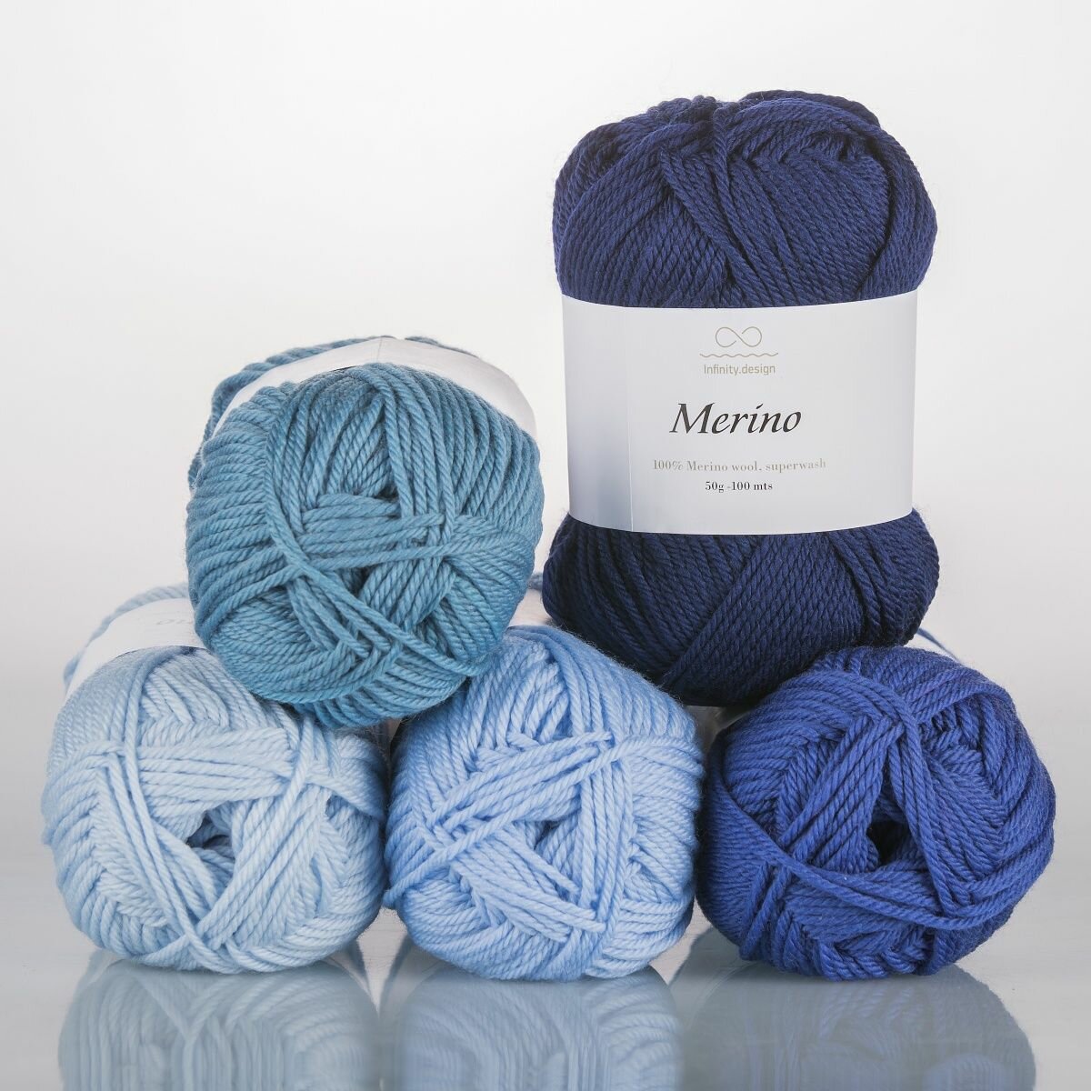 Пряжа для вязания Infinity Design Merino (1001 White) 1 моток 50 г/100 м — фото 1