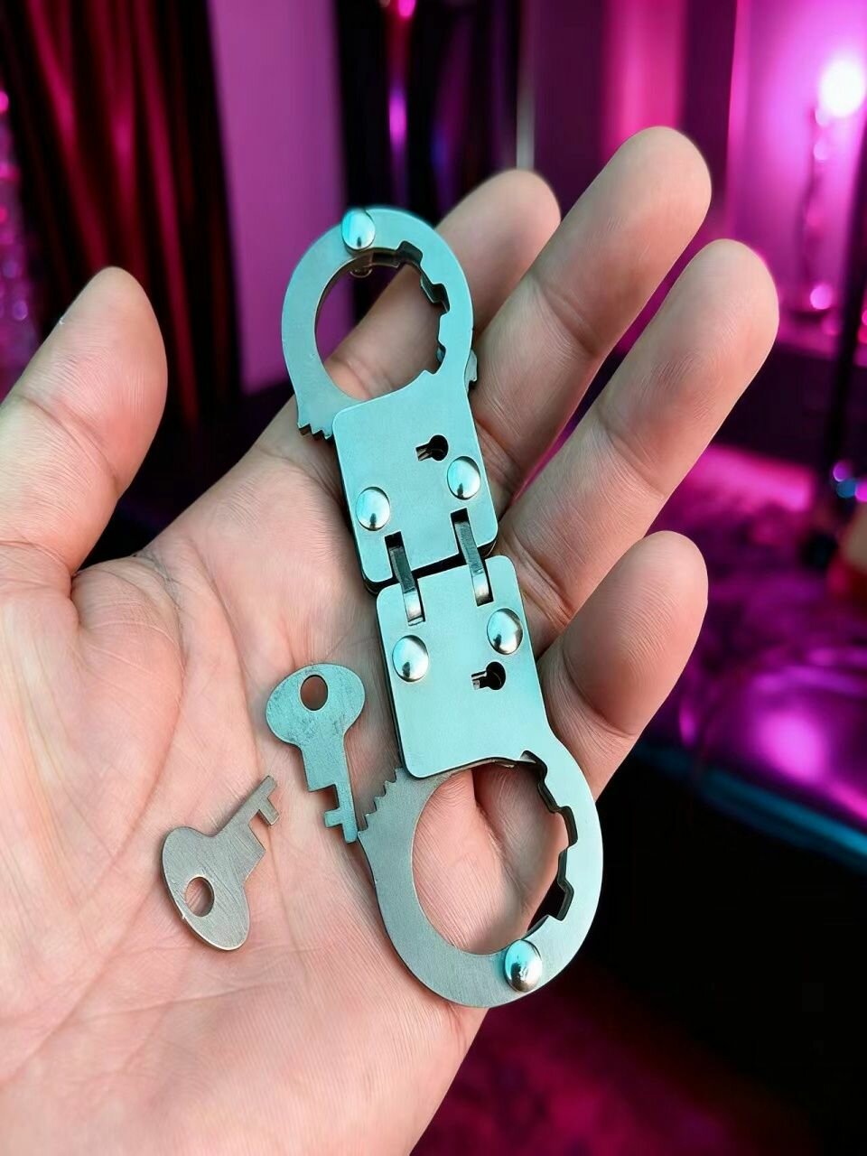 Металлические наручники с мощной цепью 18+