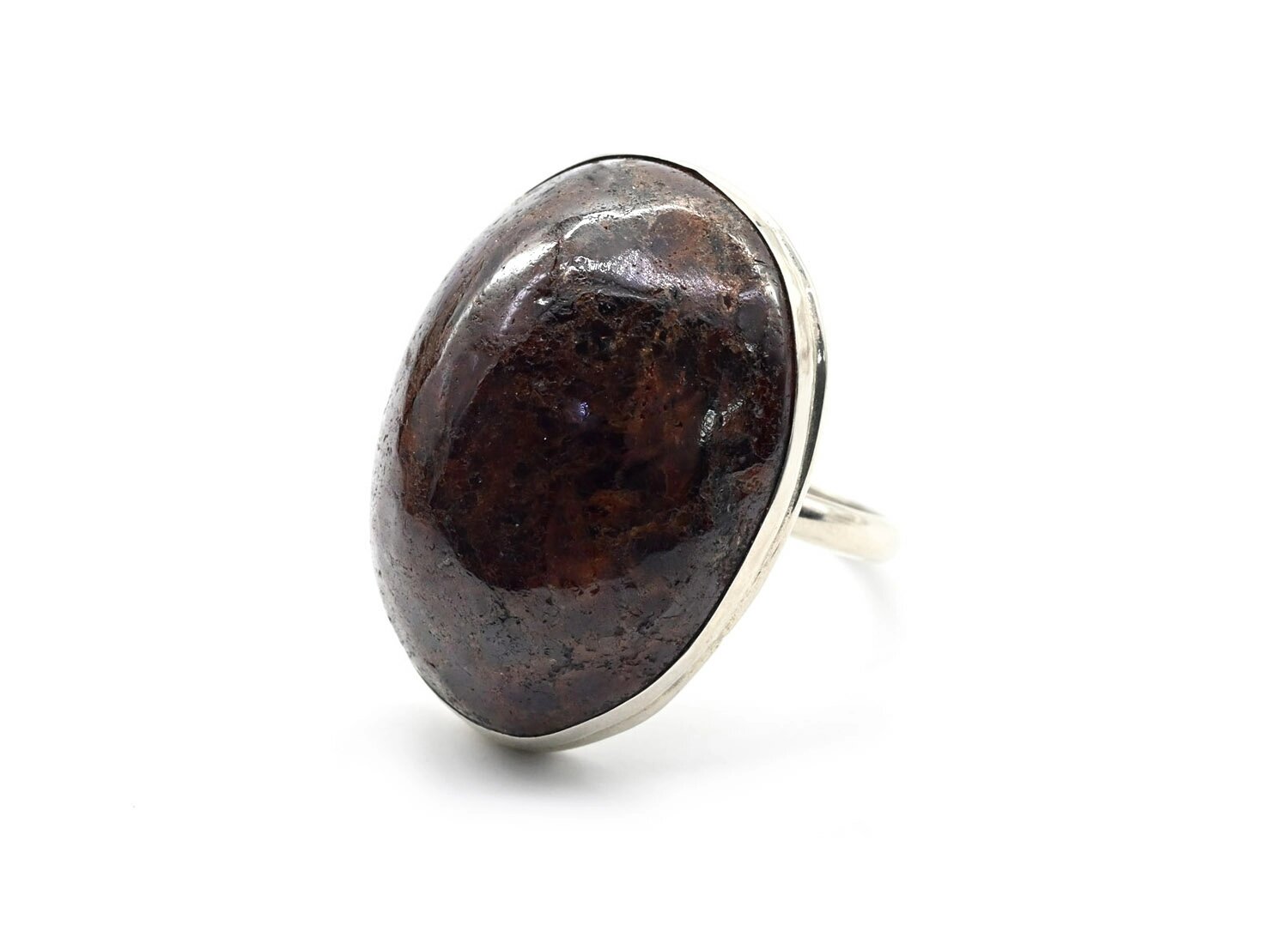 Кольцо, гранат