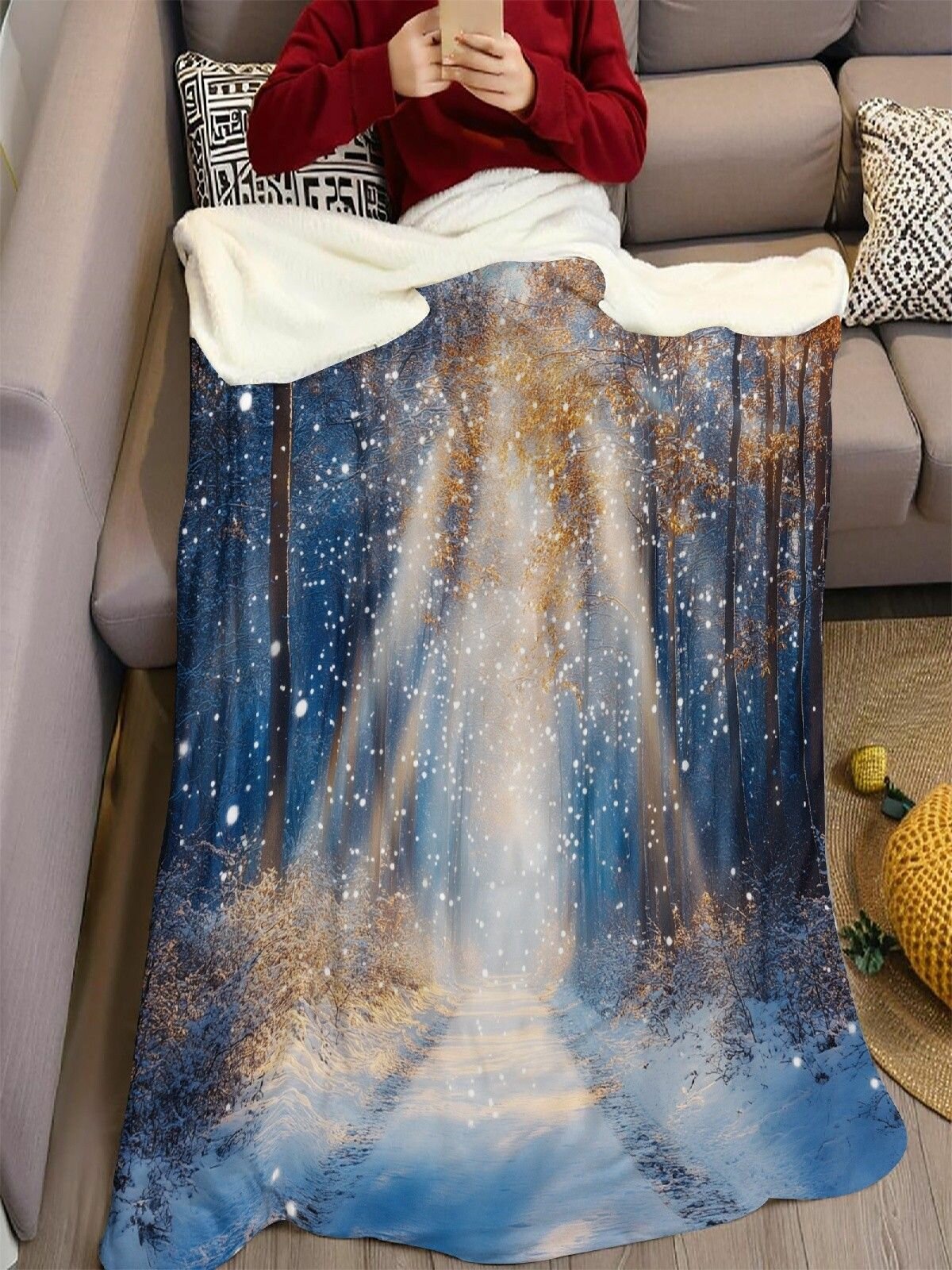 Плед фланелевый 220 x 200 cm с Заснеженная лесная тропа принтом, гипоаллергенное одеяло для дивана и кровати