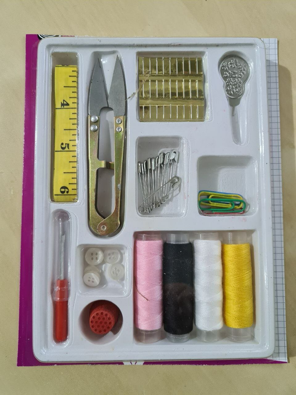 Набор "Швея", 10 швейных инструментов, картон/металл/пластик, 10 шт