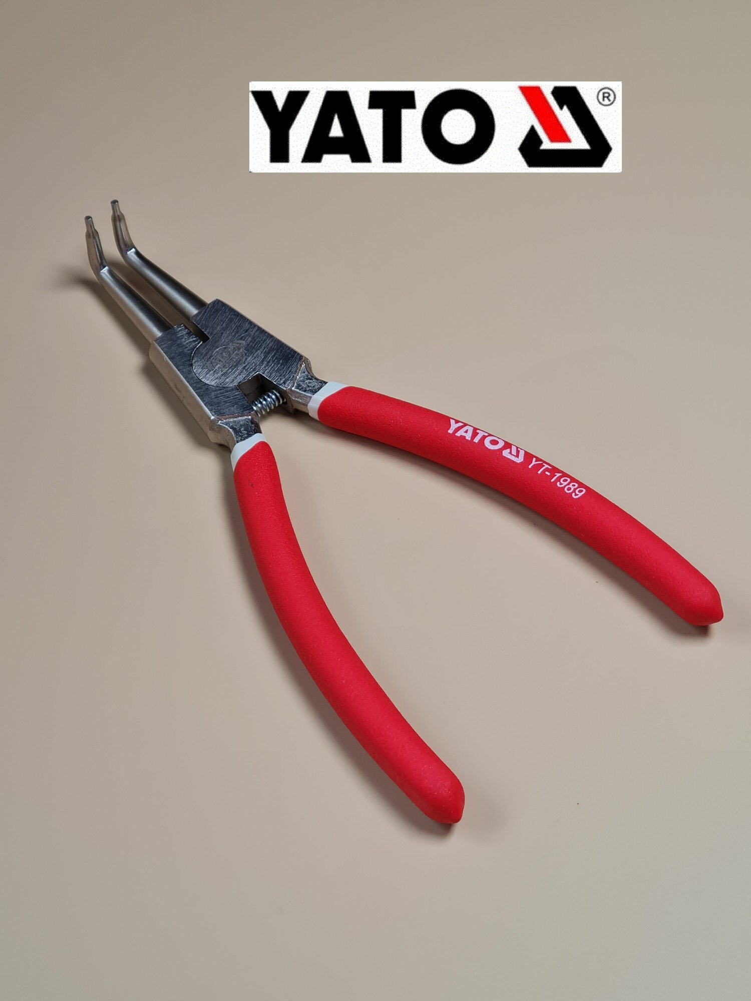 Плоскогубцы наружные Yato изогнутые 225 мм арт. YT-1989