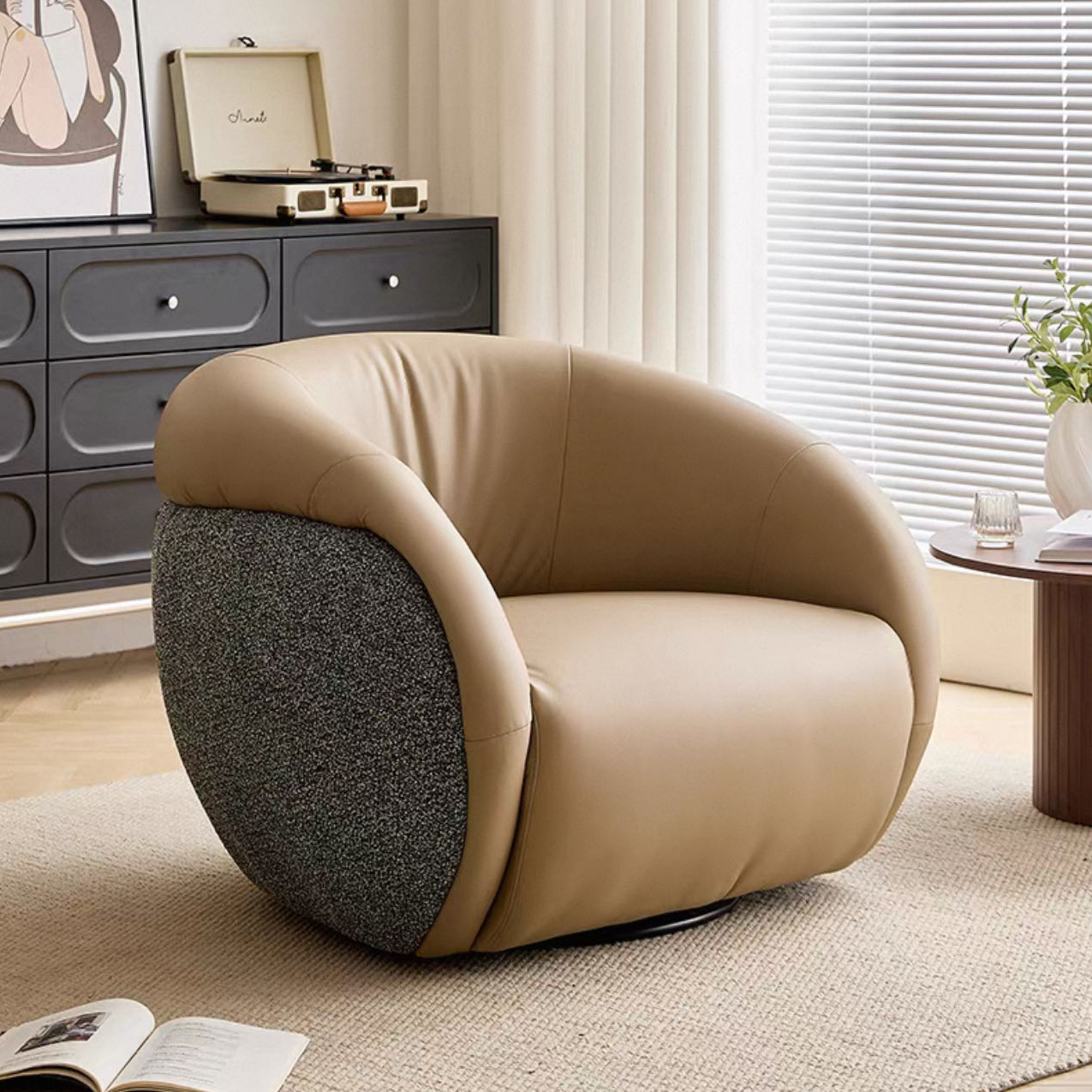 Интерьерное круглое кресло с комбинированной обивкой Loutrais (хаки)