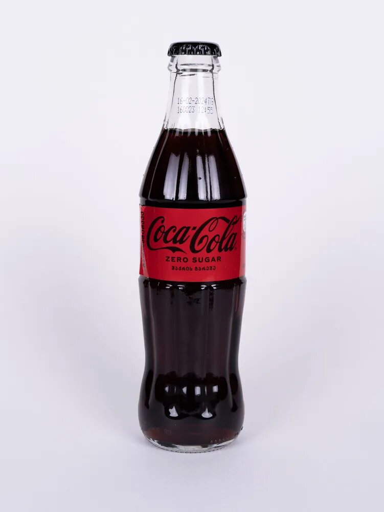 Газированный напиток "Coca-Cola" Zero, Грузия, в стекле, 0,33 л, 15 штук