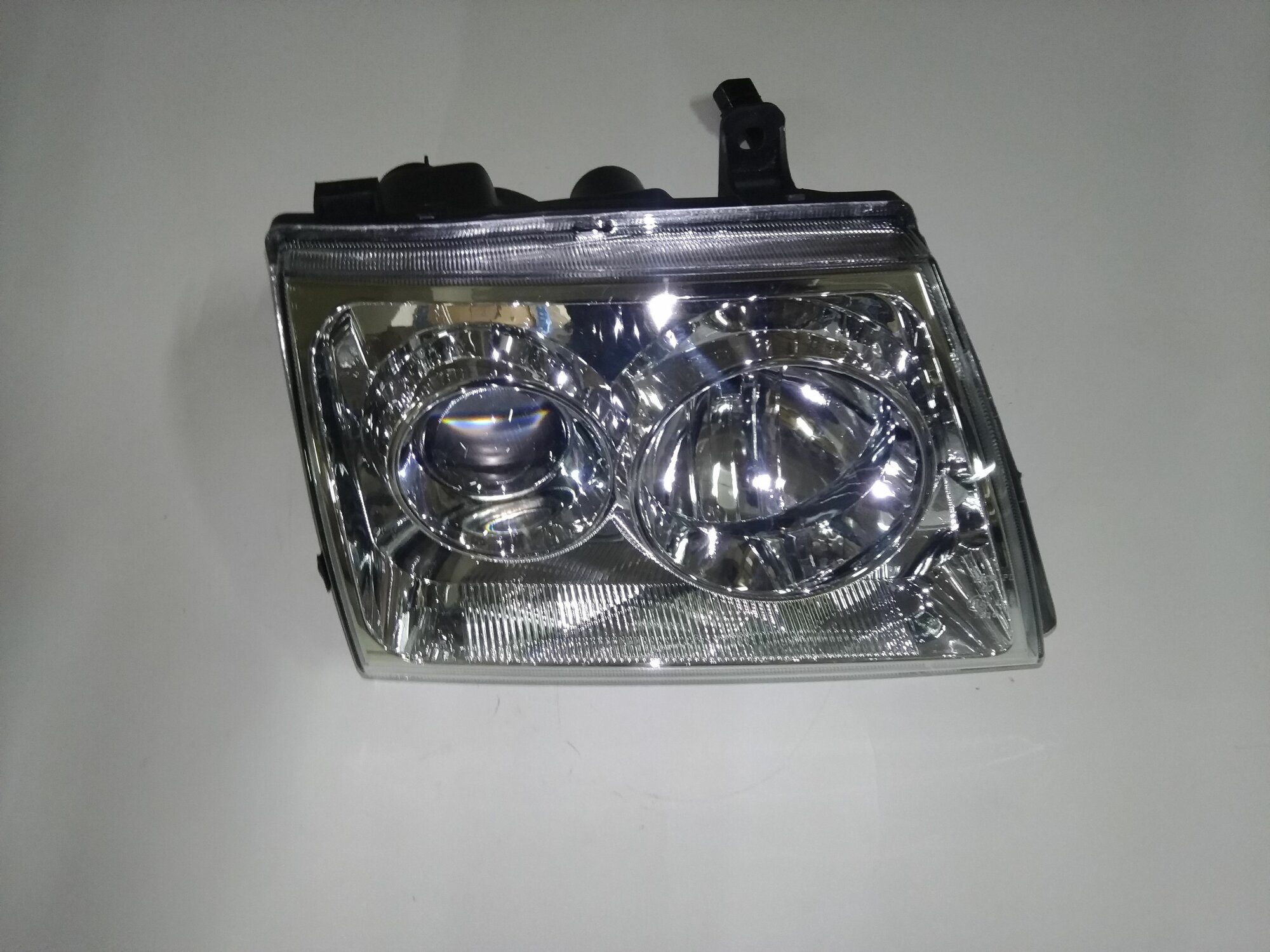 Фара передняя правая Safe (4101200F00)