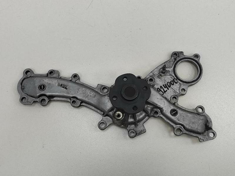 Насос водяной помпа Lexus RX 300/330/350/400h XU30 2003-2009