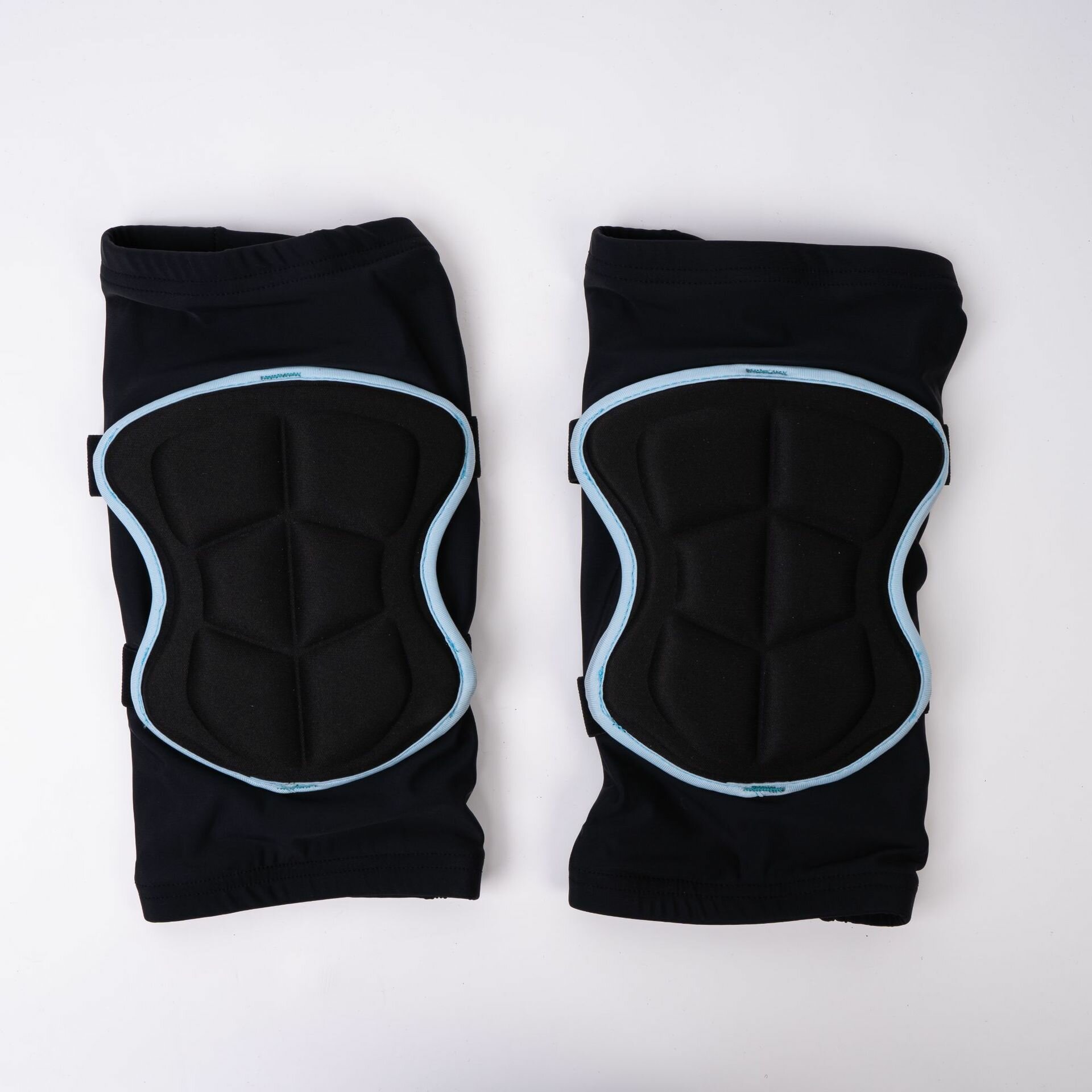 Новый набор наколенников и набедренников для взрослых, противоскользящие штаны, защитное снаряжение для катания, усиленные наколенники и набедренники