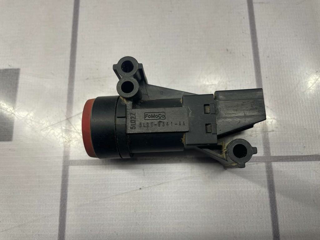 Клапан отсекающий Ford Focus 2 05-08