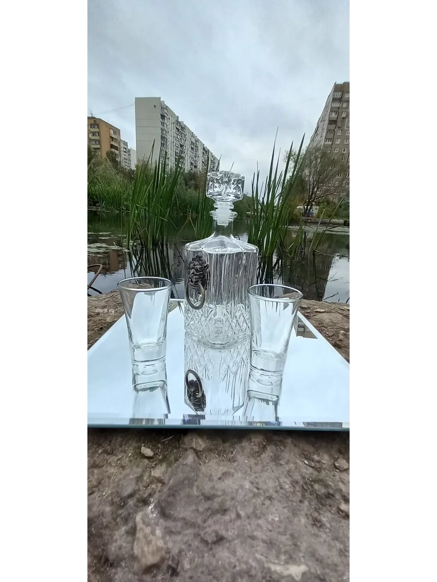 Графин граненый Лев 500мл+ 2 стопки высокие 50мл