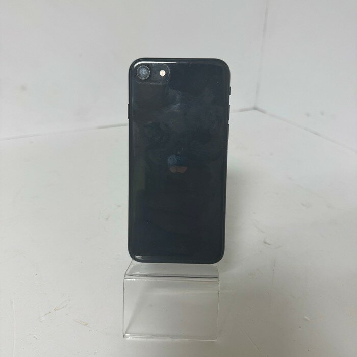 Смартфон Apple iPhone SE 4/64 Черный — фото 1