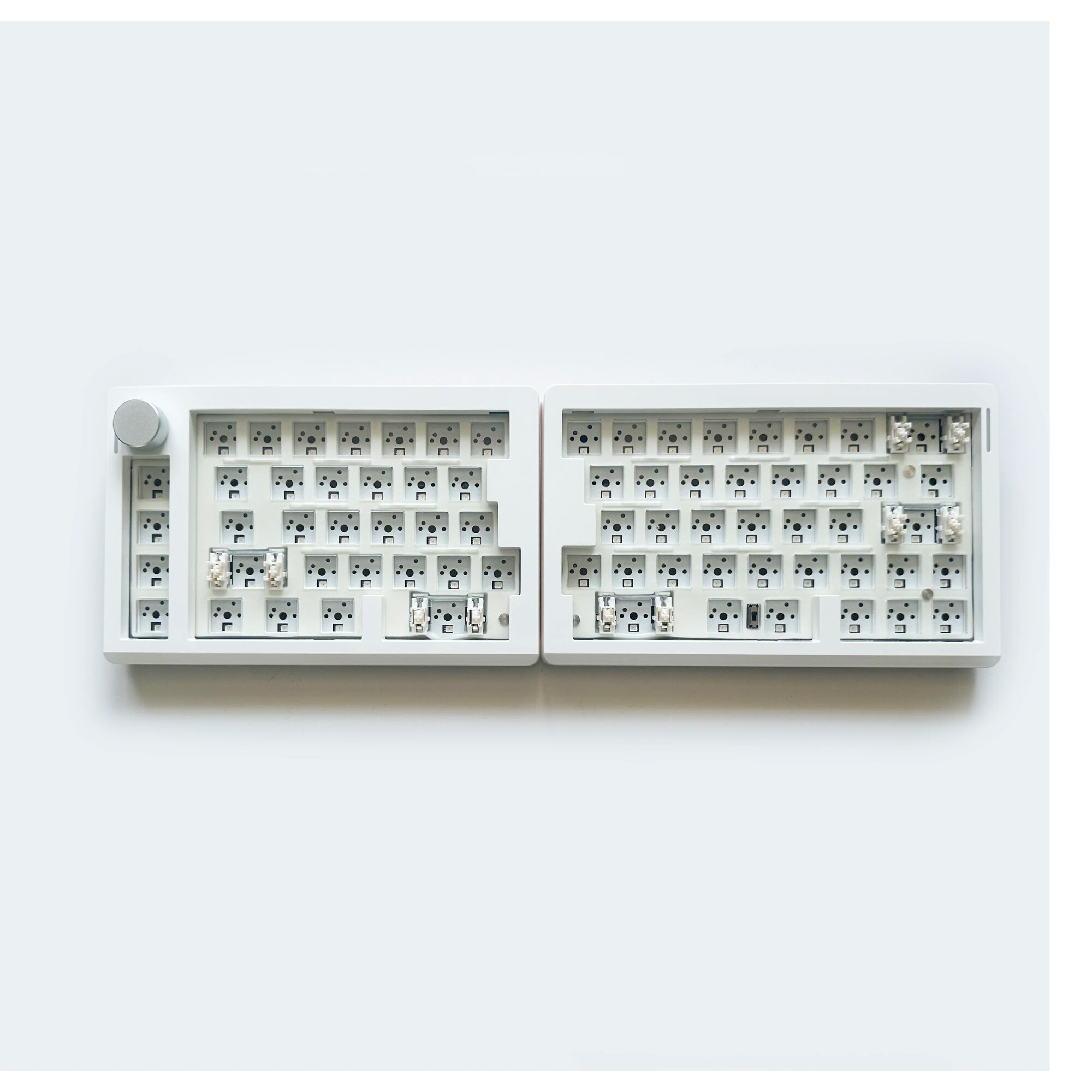 Игровая механическая клавиатура GMK70