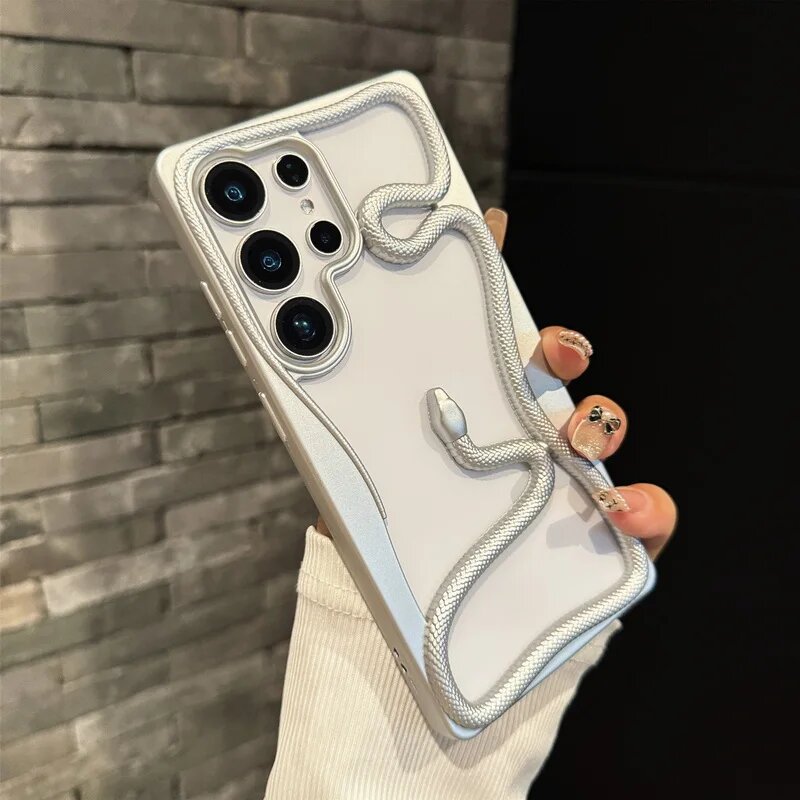 Белый чехол для Samsung A36 5G с 3D змеей, Matte Silver