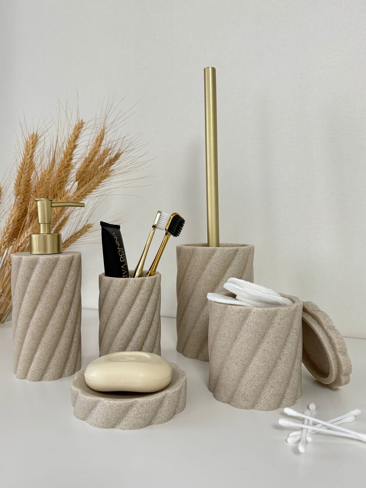 Набор аксессуаров для ванной комнаты, 5 предметов, бежевый с ершиком