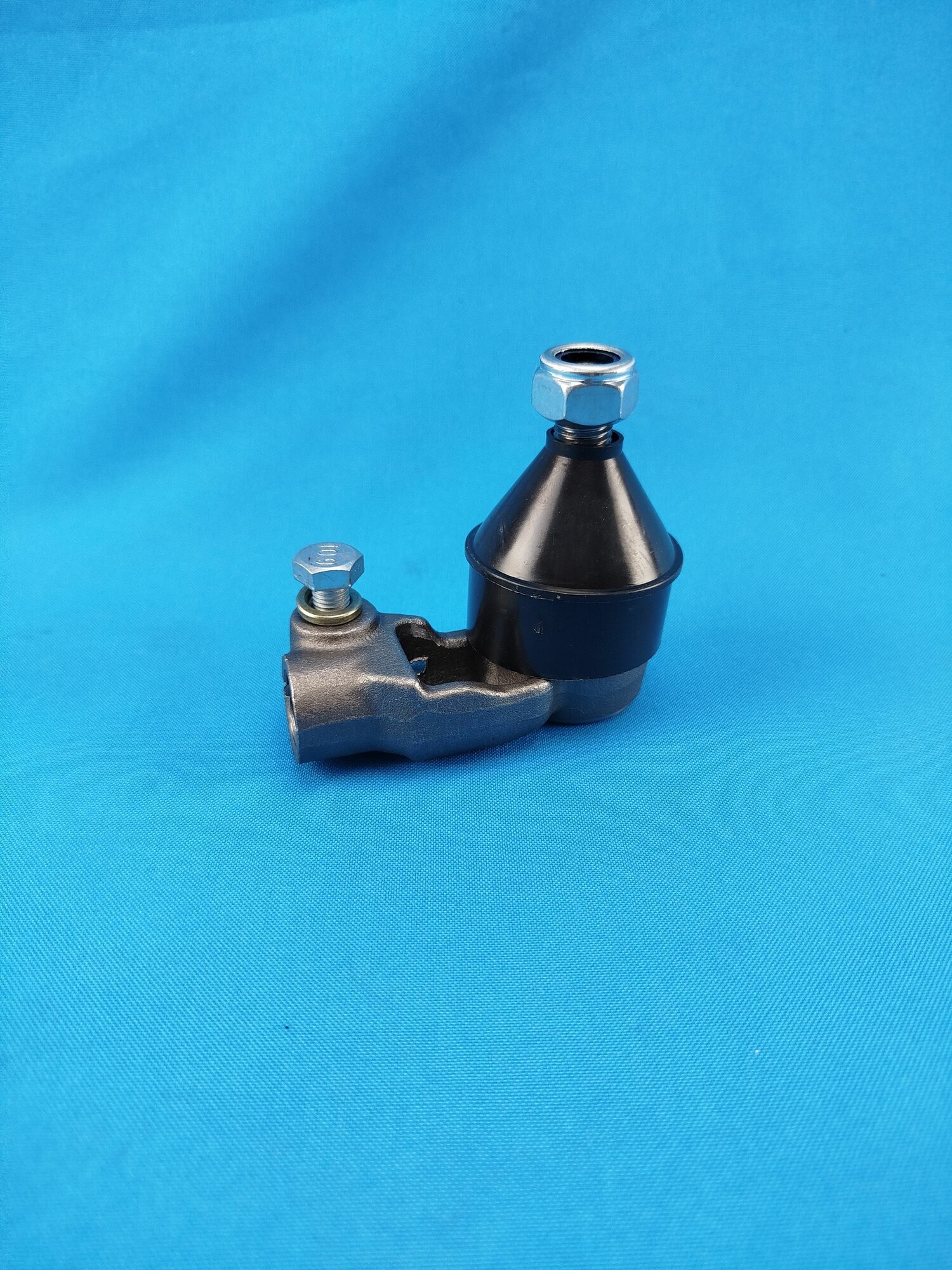 Наконечник рулевой правый "Finwhale" для автомобилей Chevrolet Lanos, Daewoo Nexia, Espero