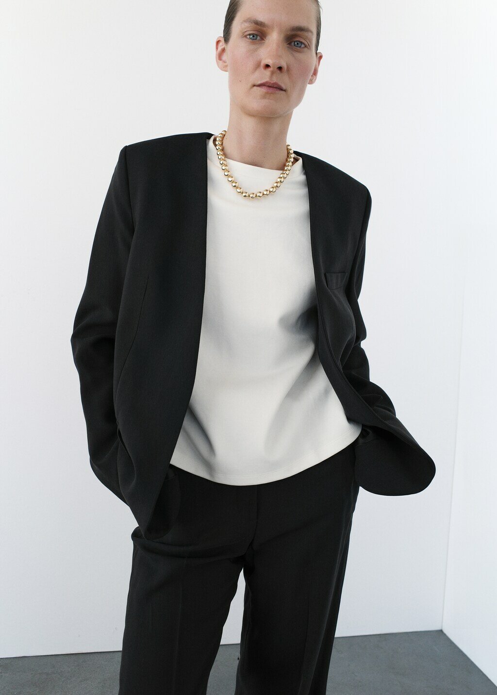 Пиджак MANGO, размер L, черный