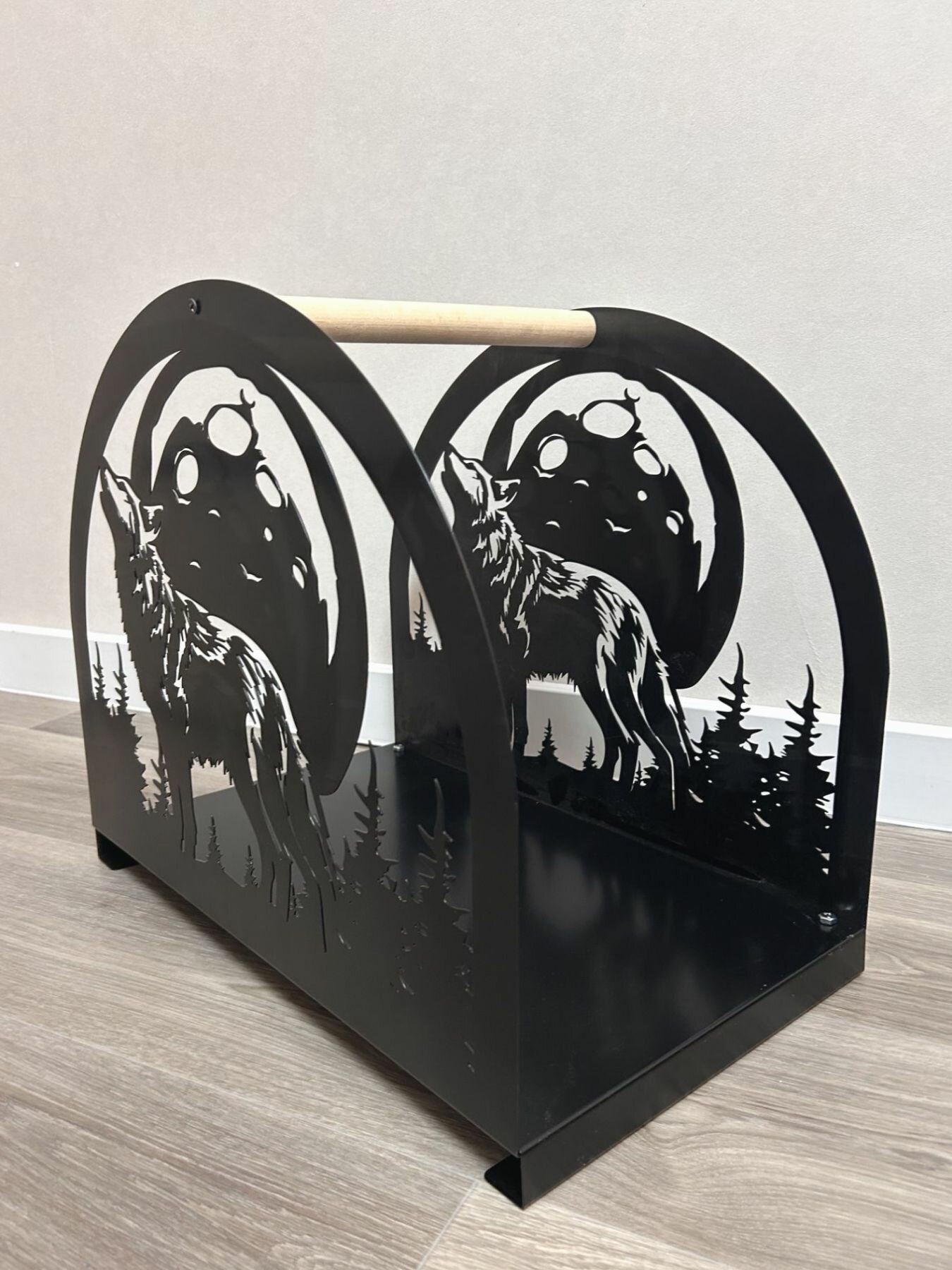 Дровница металлическая для камина Переноска для дров Подставка для дров разборная Волк и Луна