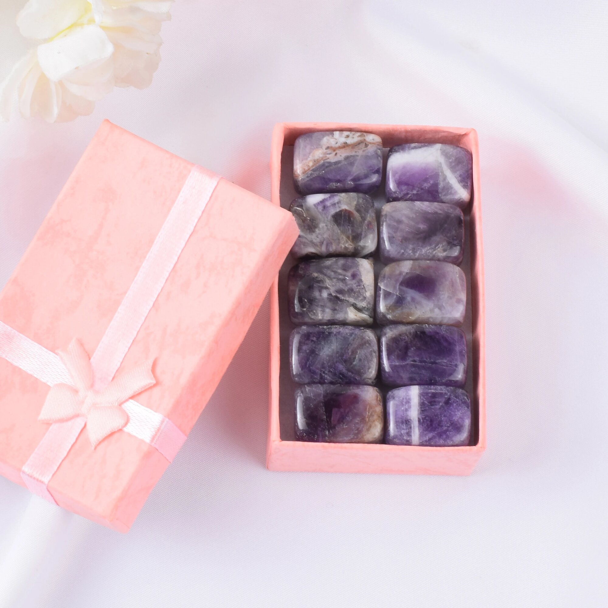 Набор из 10 натуральных камней для декора light green