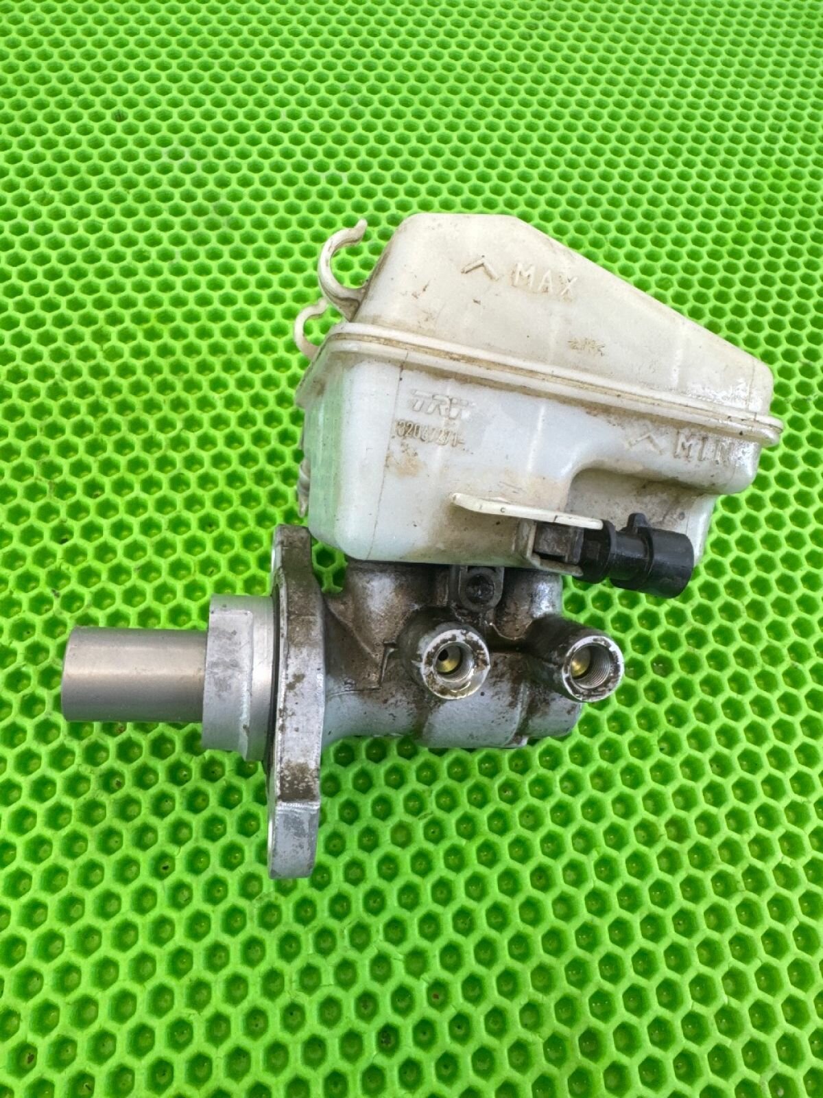 Цилиндр тормозной главный Opel Astra H