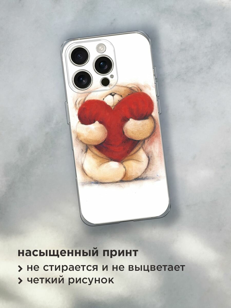 Чехол на Apple iPhone 16 Pro / Айфон 16 Про с принтом "Мишка с сердцем 1" — фото 1