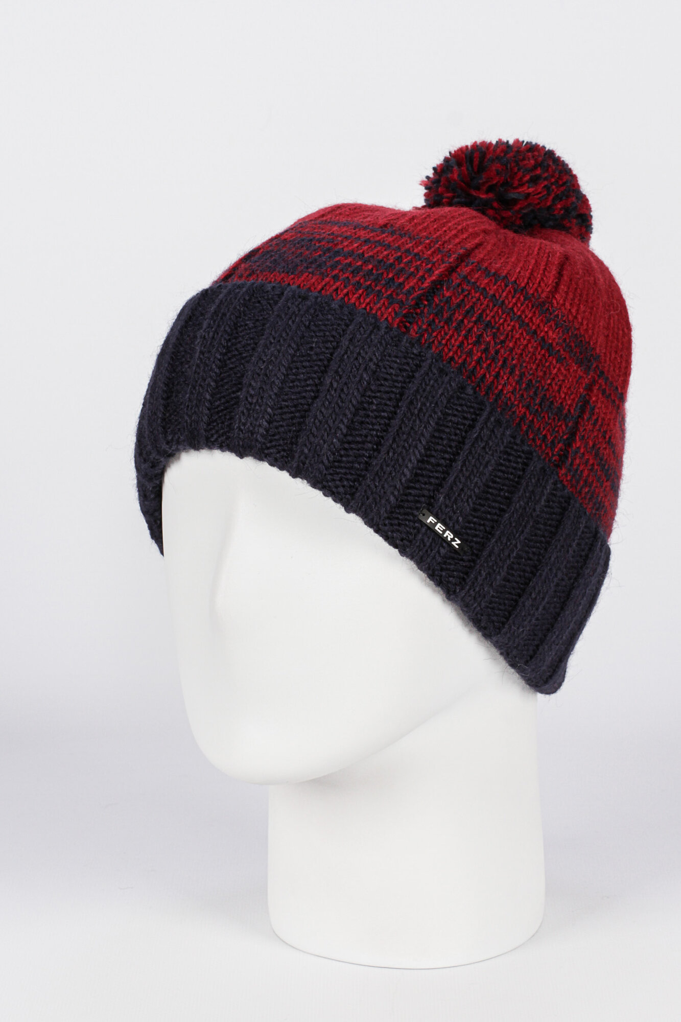 Шапка для мужчин