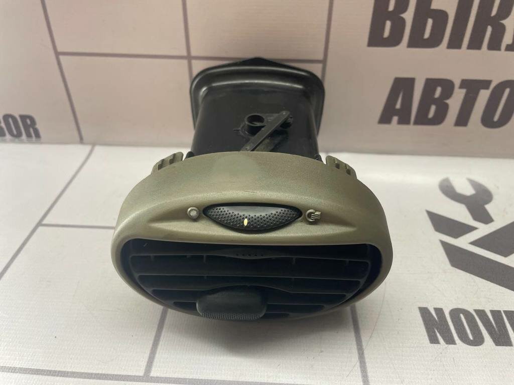 Дефлектор воздушный Ford Focus 1 1998-2004