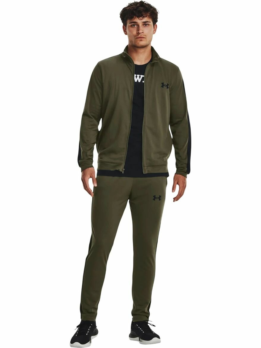 Костюм спортивный