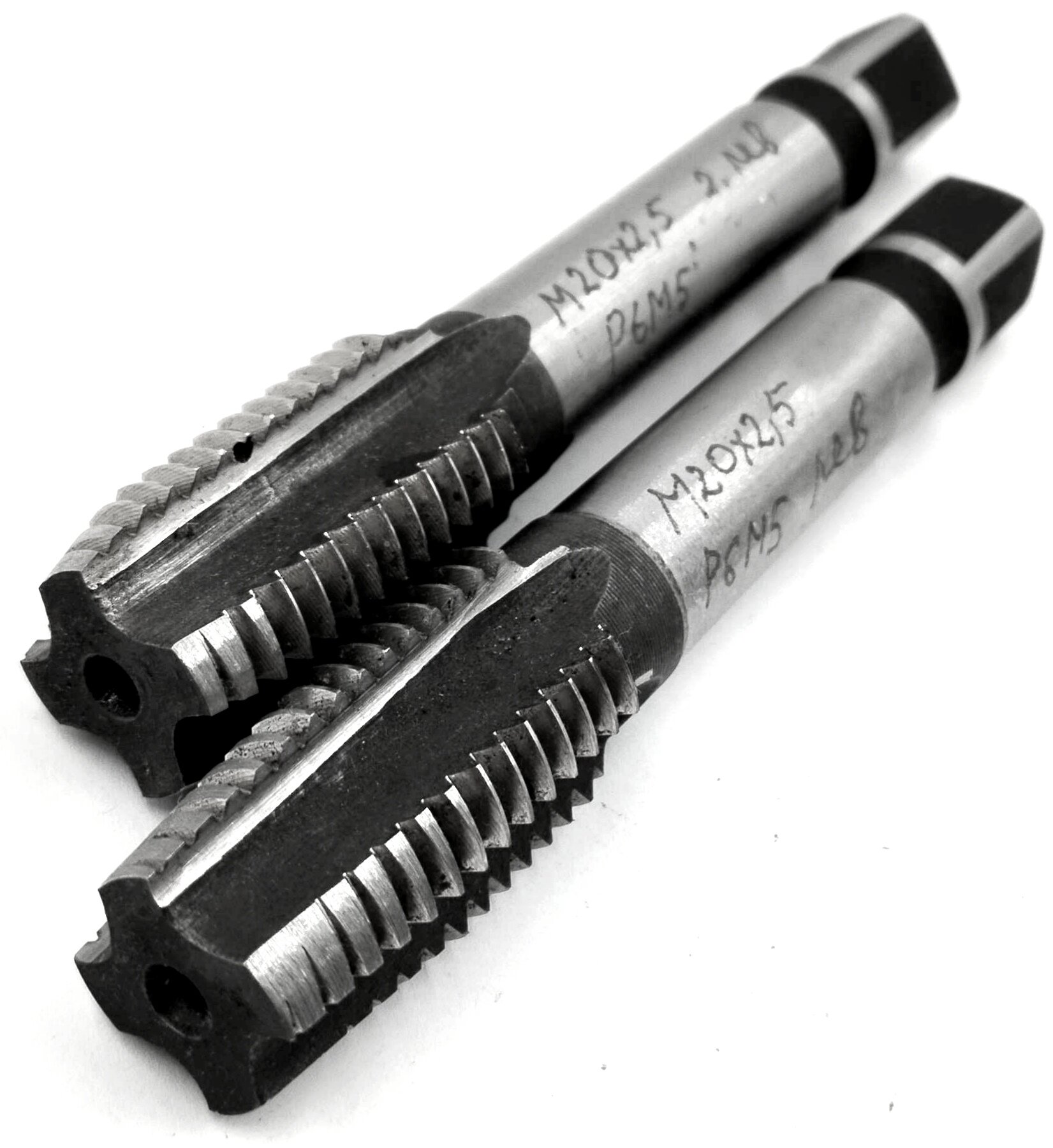 Метчик М 20 х 2,5 м/р Р6М5 к-т 2 шт левый