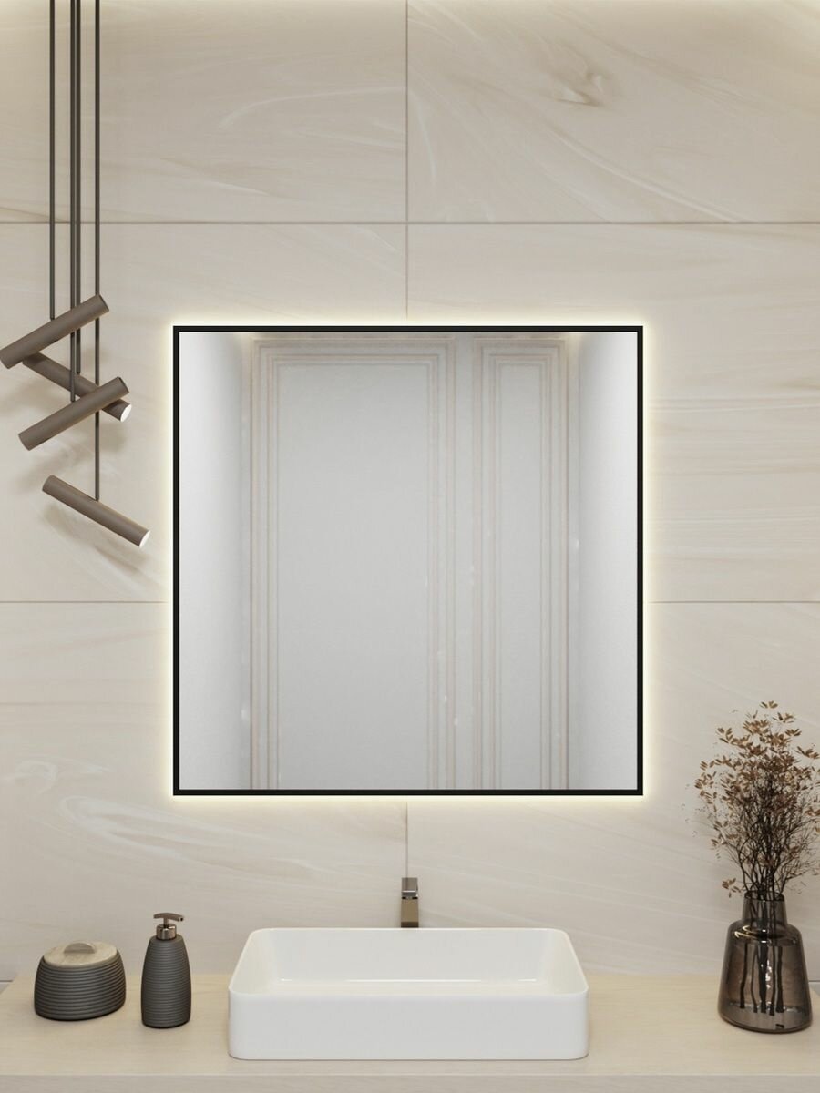 Зеркало в ванную 80х80 см. черное с подсветкой. Свет: Нейтральный белый 4500К. В алюминиевой раме настенное BLX MIRROR