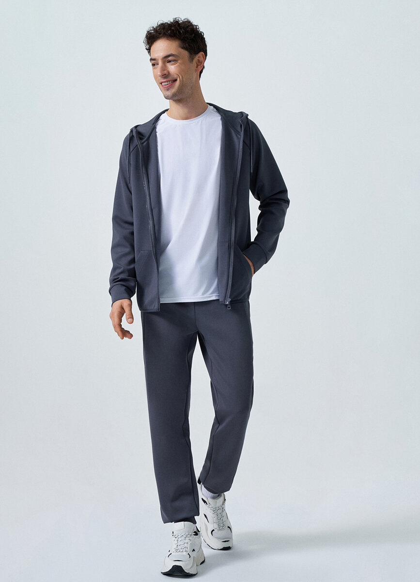 Брюки спортивные