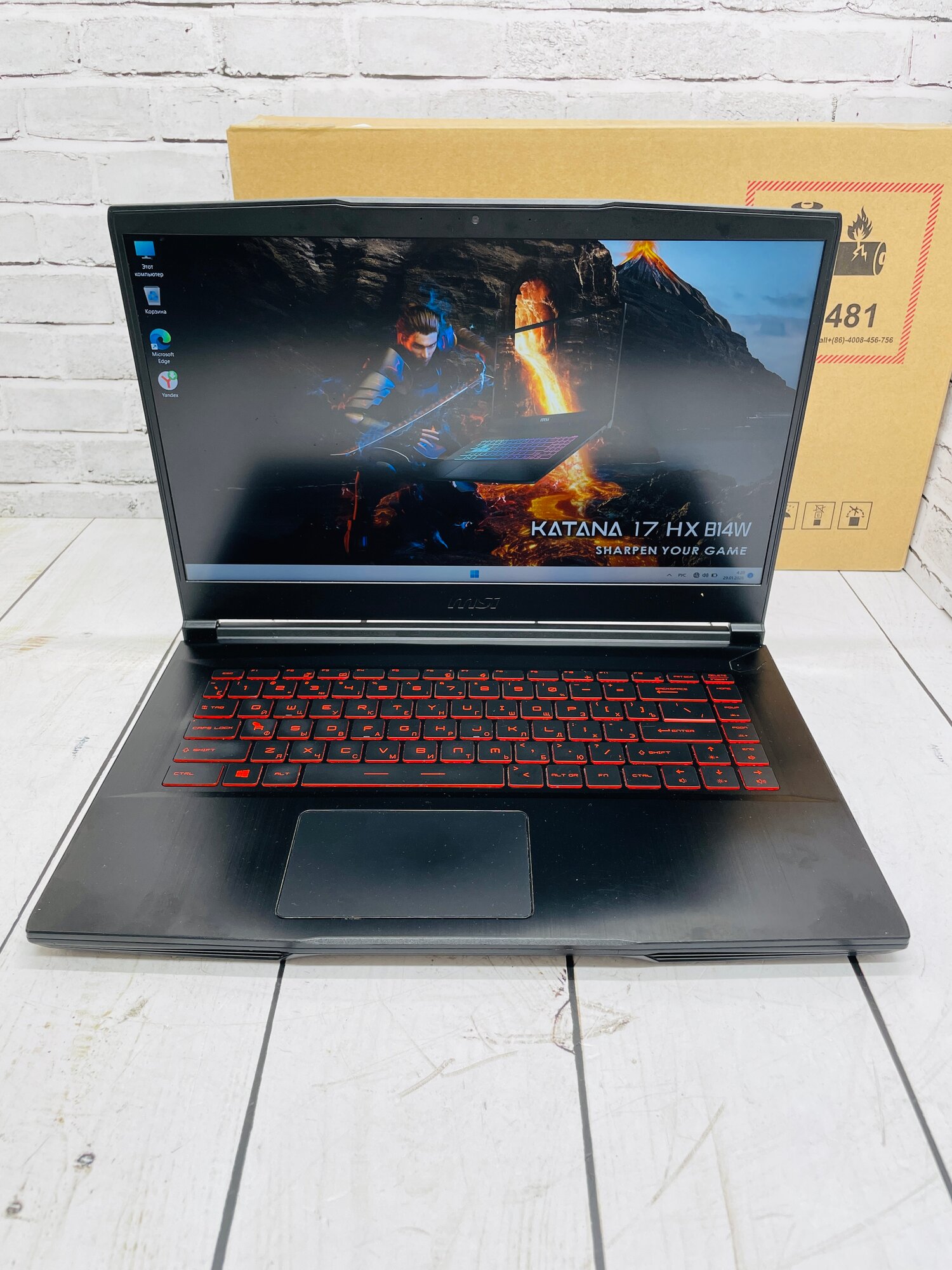 Игровой ноутбук 15,6, MSI MS-16W1, Intel Core i5 9300H, 16 Gb DDR4, 512 Gb SSD, GeForce RTX 2060 6Gb