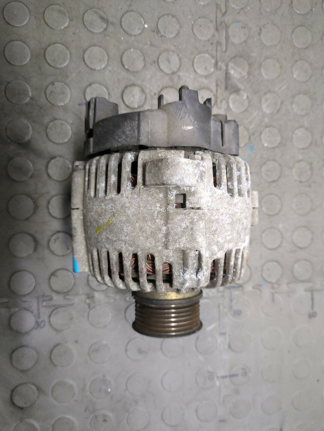 Генератор Renault Megane 2 Б/У