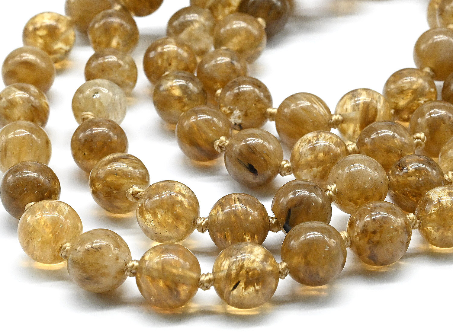 Бусы, халцедон