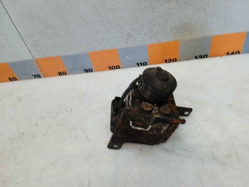 Б/У блок АБС, Хендай Старекс H1 Блок ABS (насос) Hyundai H1 2000 A1 315667 Hyundai-KIA арт. 589004A050
