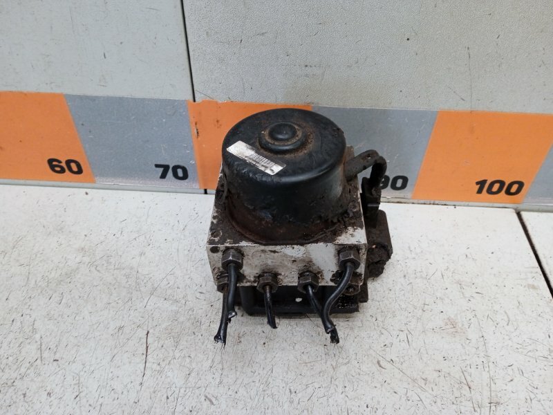 Б/У дефект, блок АБС, Мазда Трибьют Блок ABS (насос) Mazda Tribute 2003 260933 MAZDA арт. ECY2437A0, ECY26765X