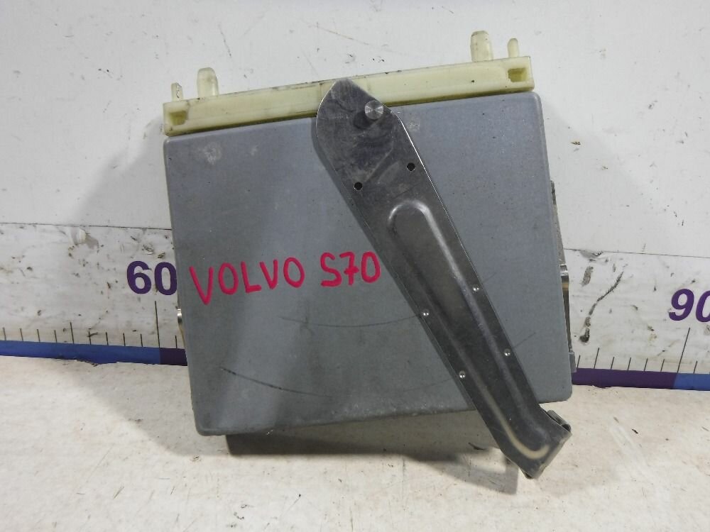Блок управления двигателем Volvo S70 09155779