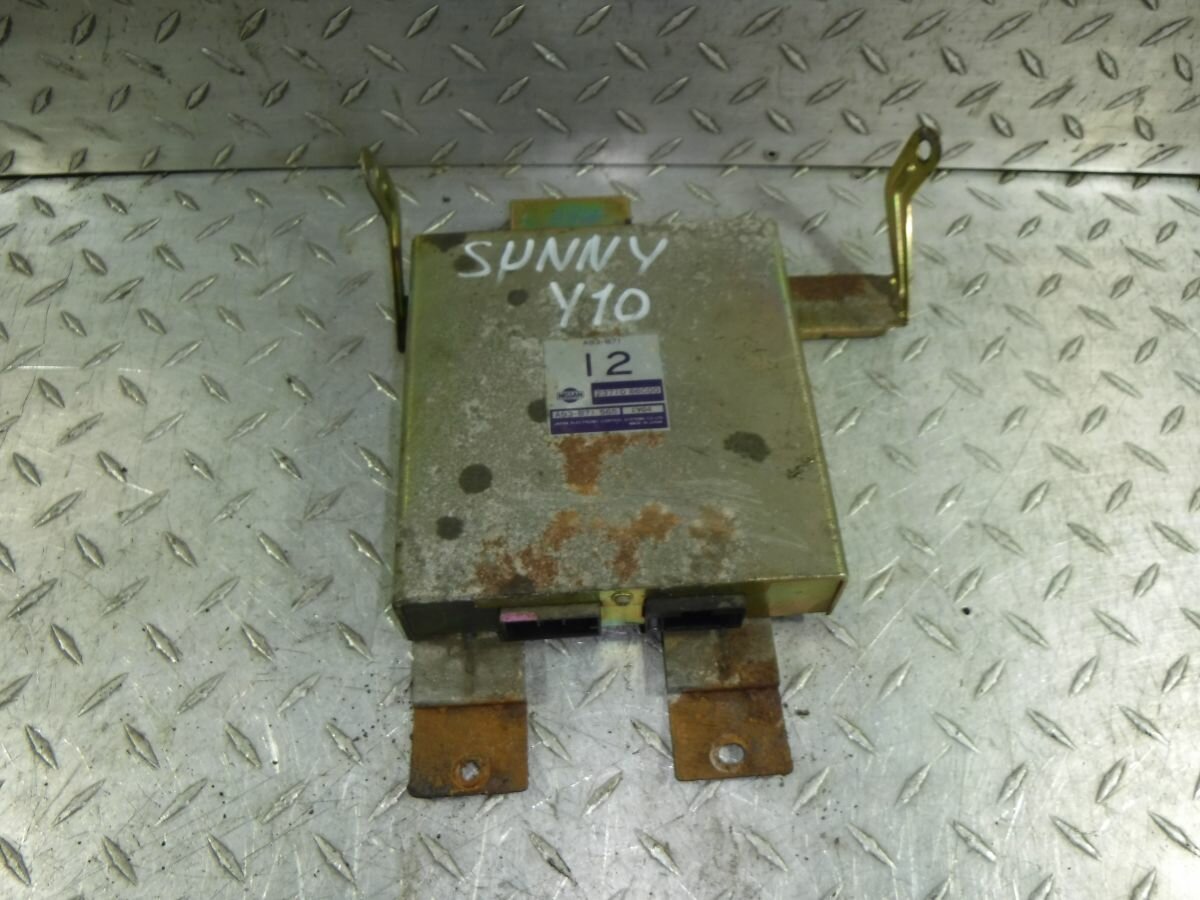 Блок управления двигателем Nissan Sunny Y10 (1990—2000) 2371066C00