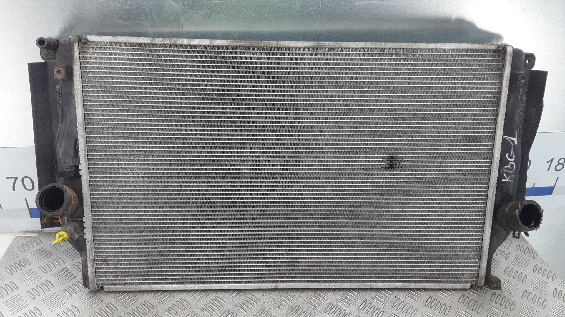 Радиатор системы охлаждения TOYOTA RAV 4 XA30