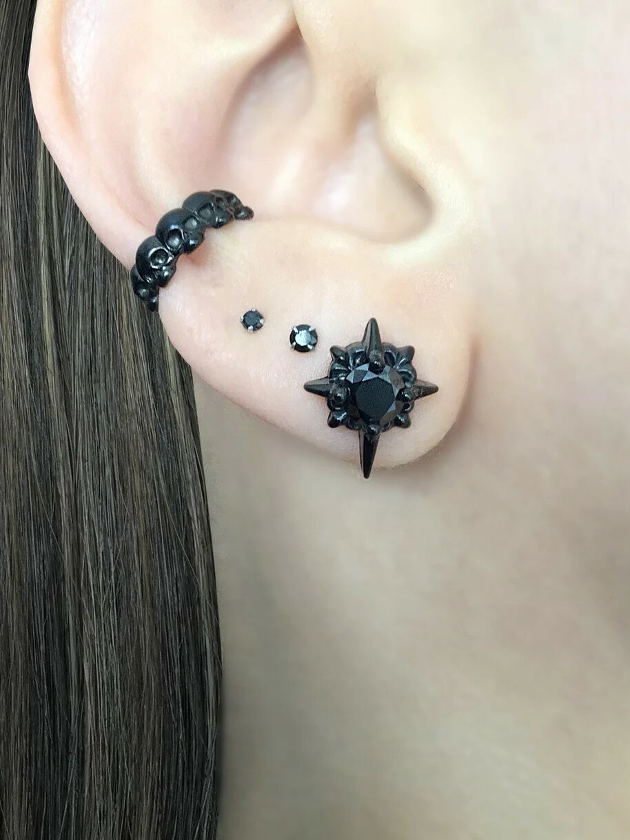 Серьги пусеты, фианит, искусственный камень