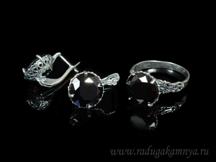 Серьги, циркон